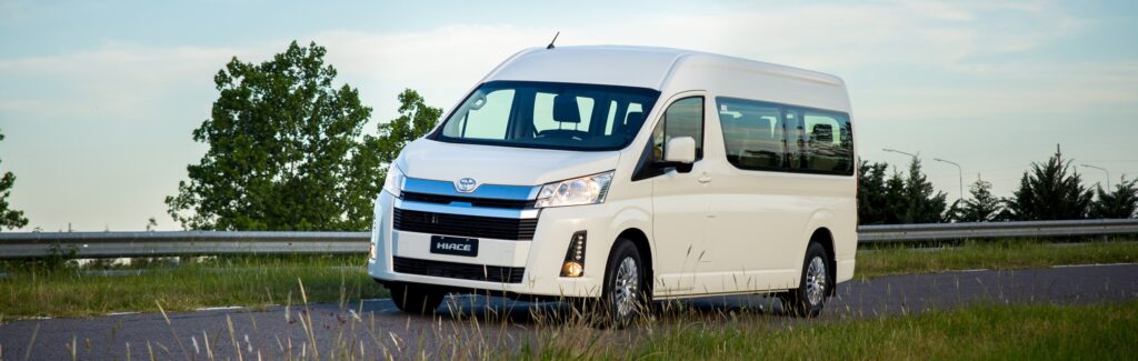Toyota Hiace Commuter – Celentano Motors S.A.